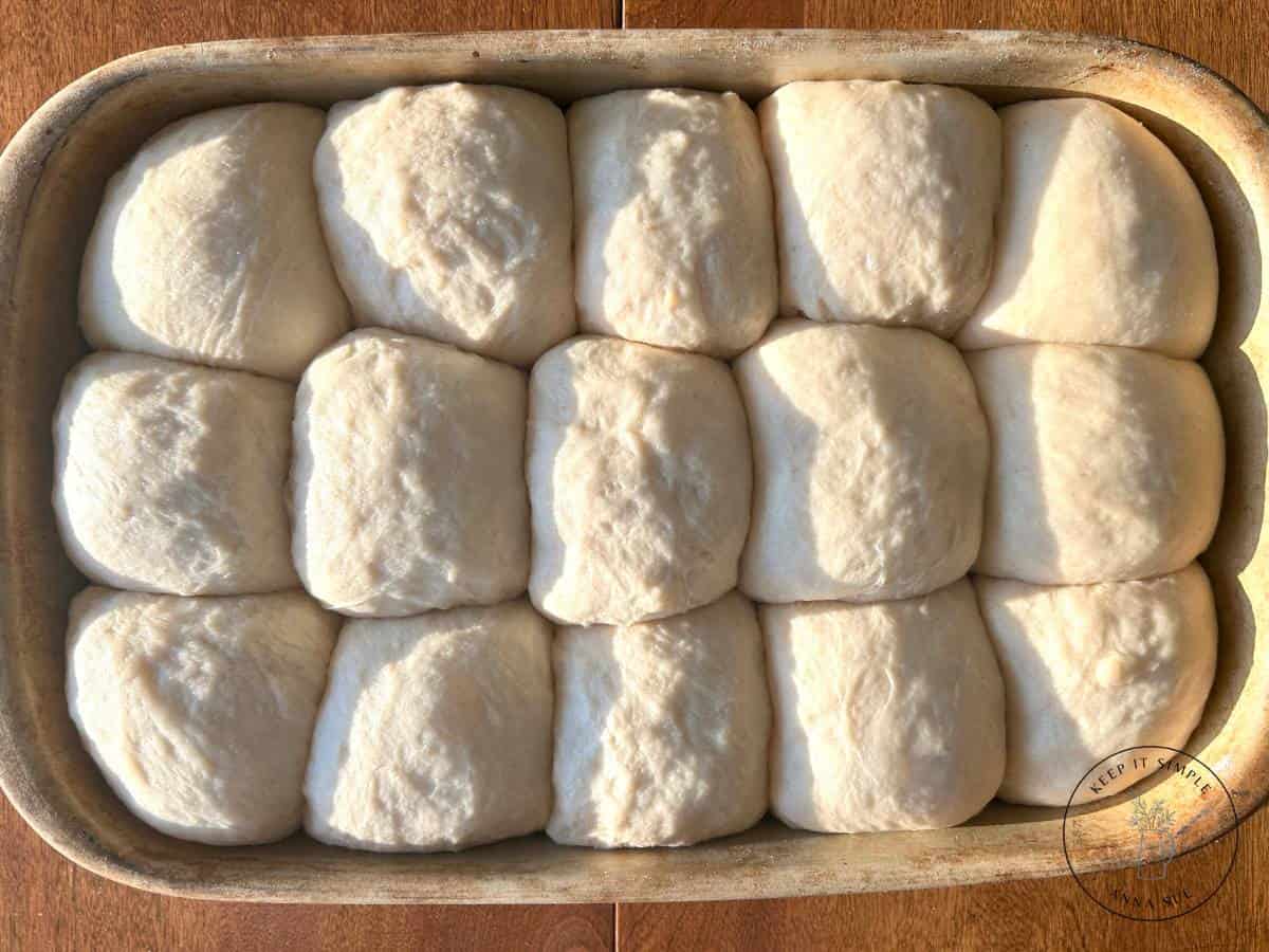 How to Make Old Fashioned Yeast Rolls Without Eggs - Keep It Simple ...