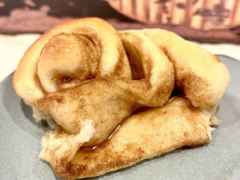 How to Make Great Grandma's Homemade Cinnamon Rolls With Yeast - Keep ...