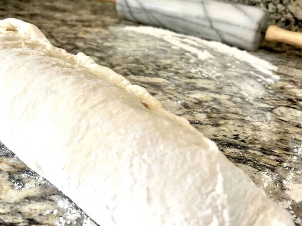 How to Make Irresistible Orange Glazed Cinnamon Yeast Rolls with a Hint ...