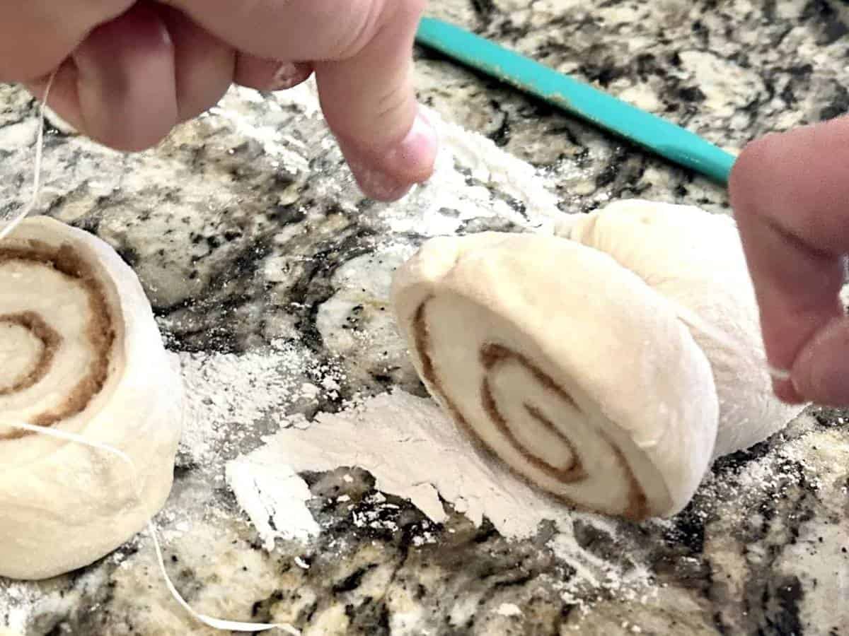 How to Make Irresistible Orange Glazed Cinnamon Yeast Rolls with a Hint ...