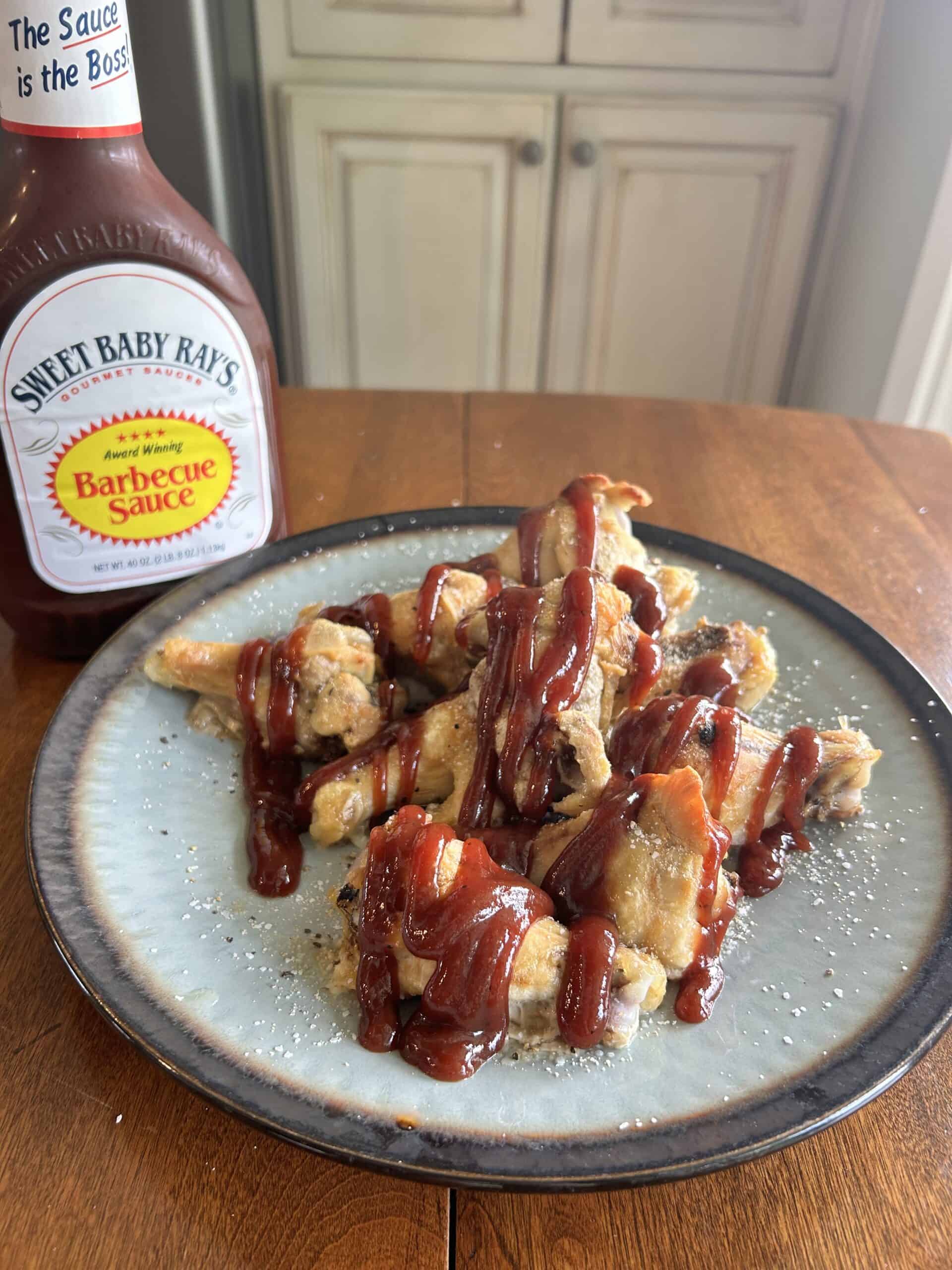 How to make frozen chicken wings in the oven that taste pretty darn ...
